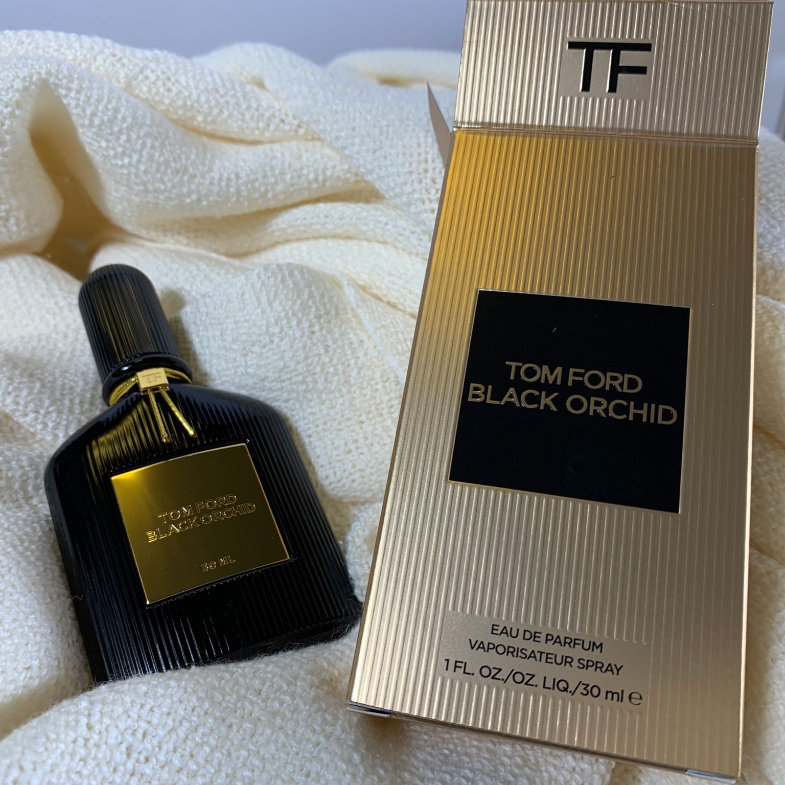Tom Ford Black Orchid Perfume Review: Intensely Sensual | Everfumed ...
