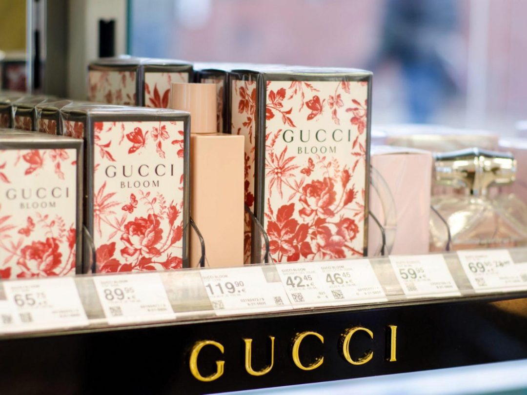 Gucci Bloom Review: Classic Yet Unique White Floral Scent | Everfumed ...