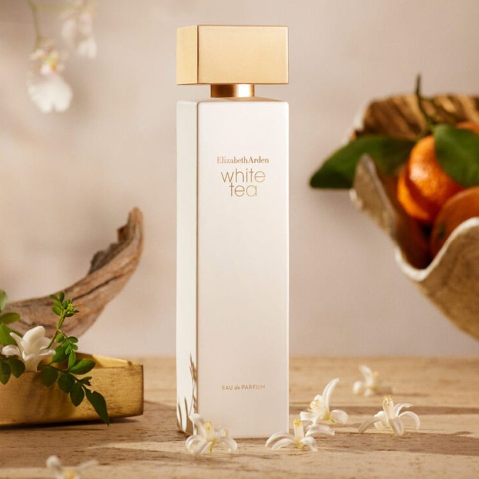 Elizabeth Arden White Tea EDP Review: Light & Airy | Everfumed | The ...